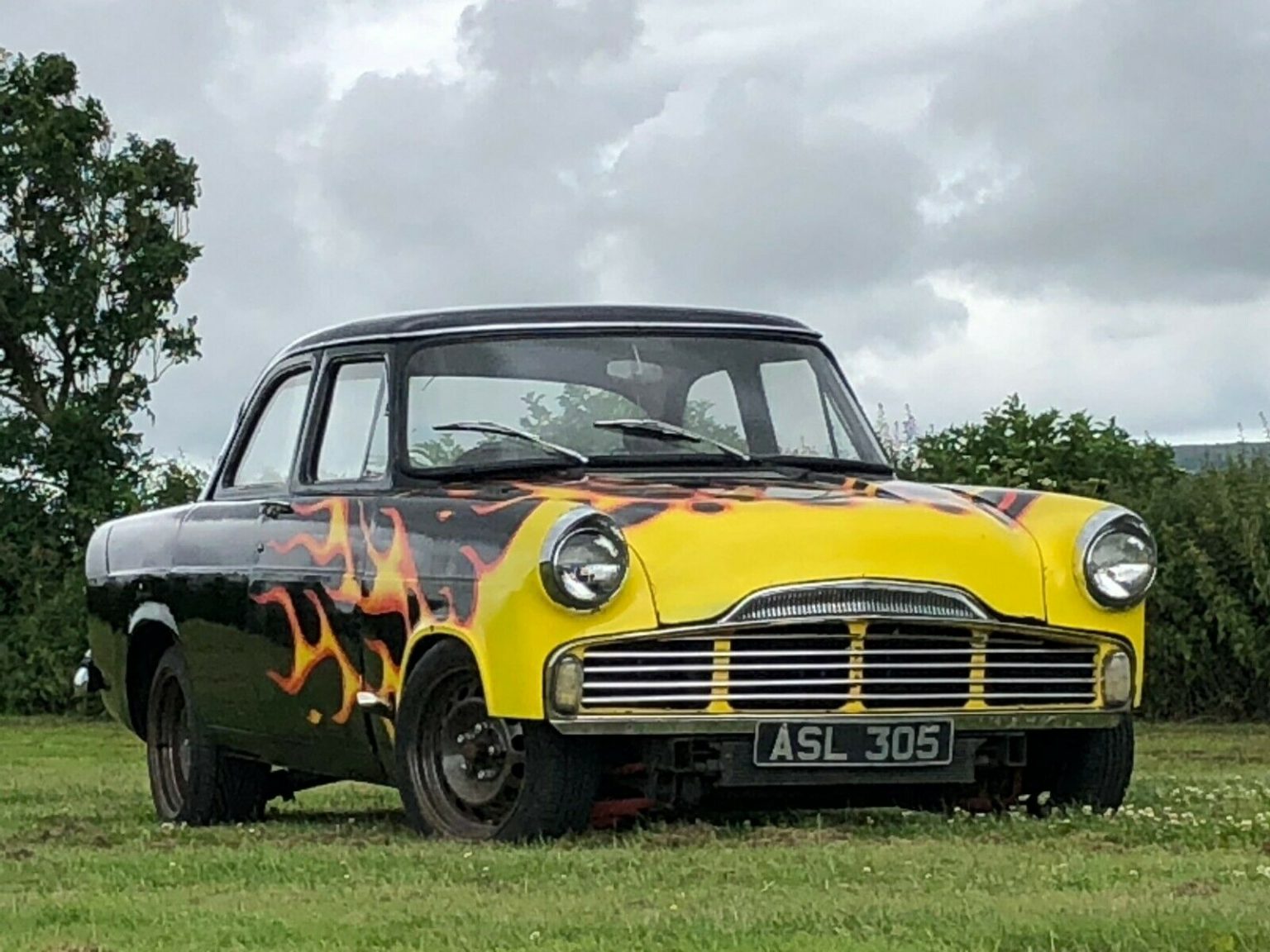 1960 Ford Zodiac 5.3 V12 Hot Rod For Sale - MotoringDeals.com