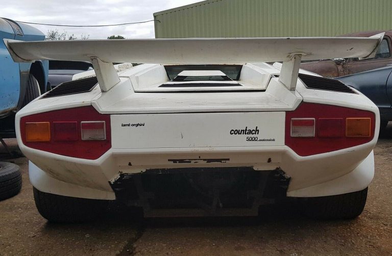 Prova Lamborghini Countach Replica Project - MotoringDeals.com
