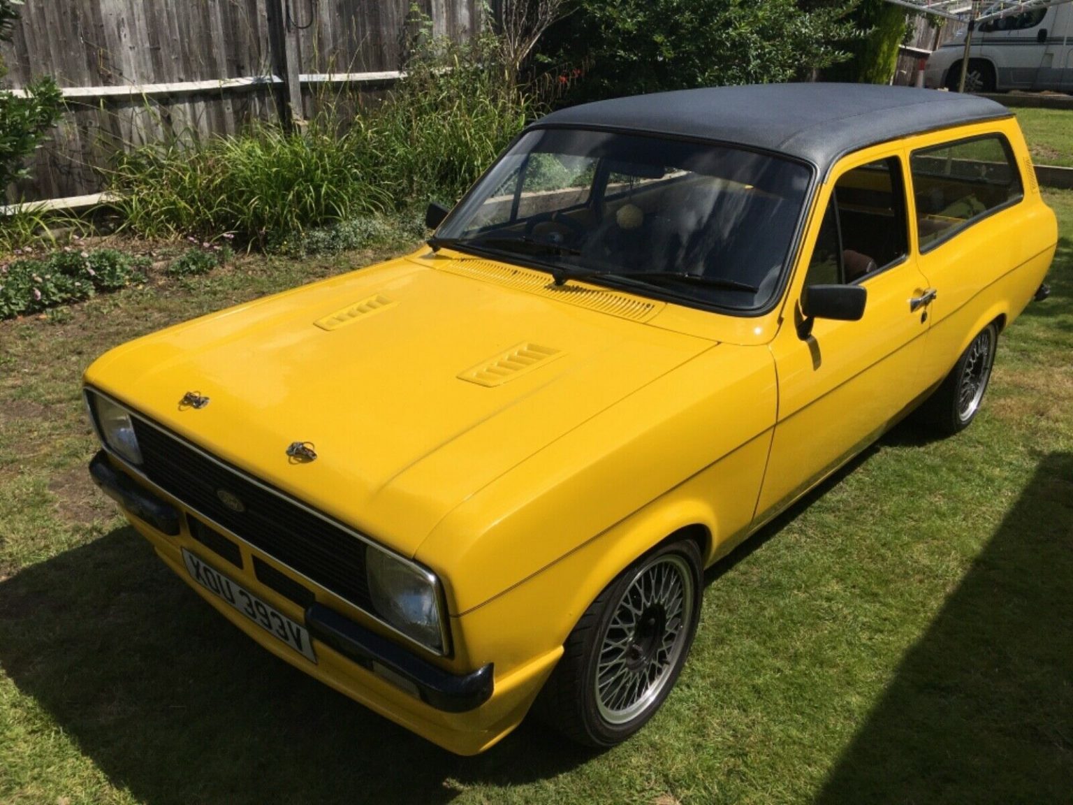 Ford Escort Mk2 Cosworth Estate 2-door - MotoringDeals.com