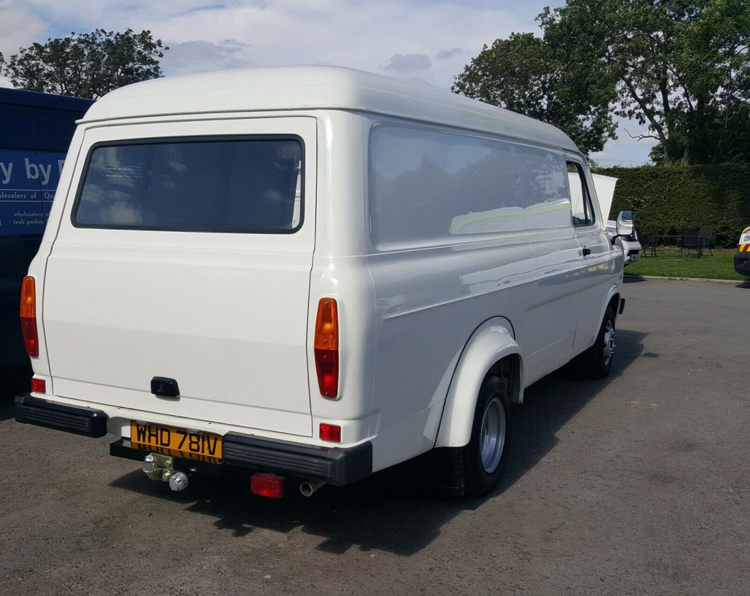 Restored 1979 Ford Transit Mk2 for sale - MotoringDeals.com