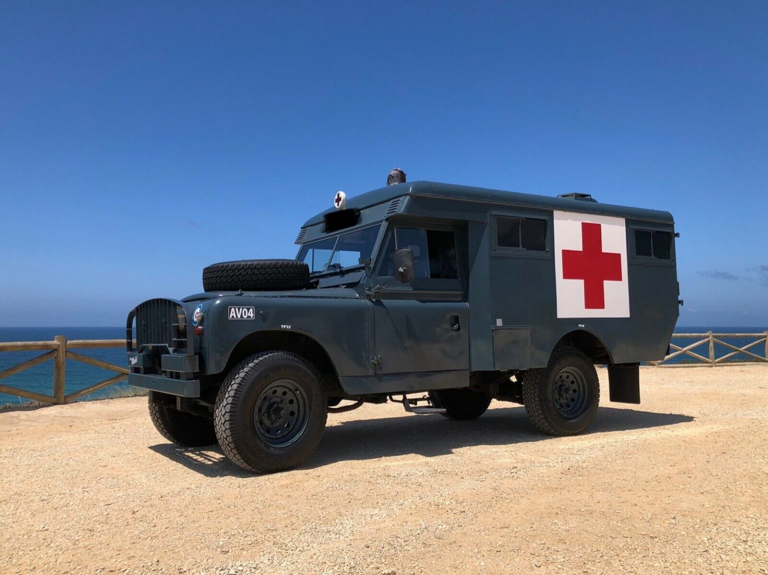 1967 Land Rover Series 2a ex-RAF Ambulance for sale - MotoringDeals.com