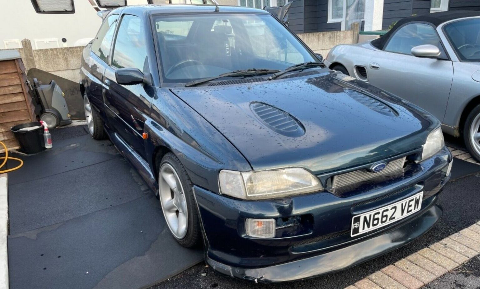 Ford Escort RS2000 Cosworth replica - MotoringDeals.com