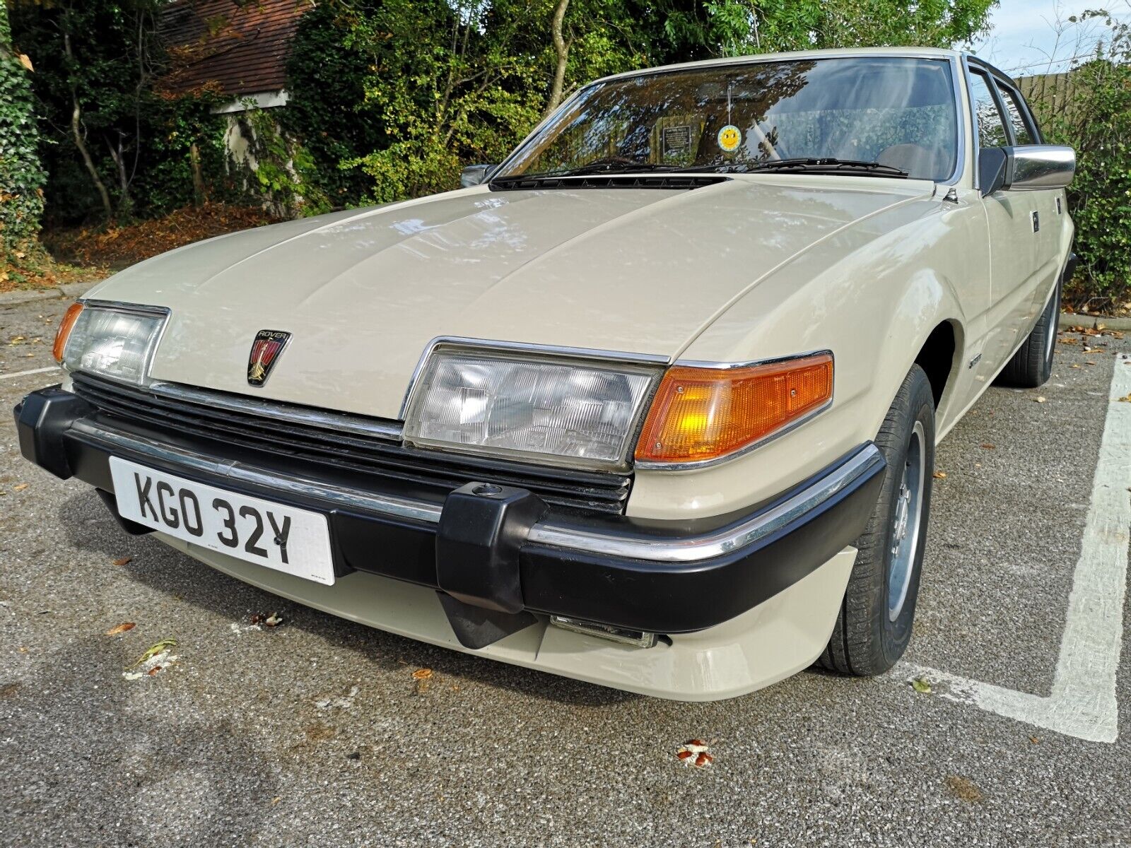 Low Mileage 1983 Rover SD1 3500 SE V8 Auto - MotoringDeals.com